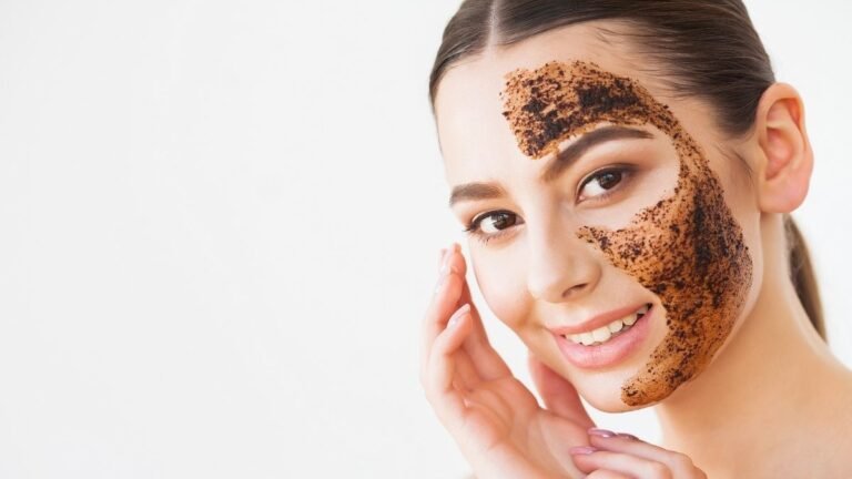 Evde Yüz Maskesi Yapımı (Leke - Sivilce - Siyah Nokta) - Fitness Dergisi