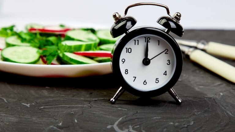 The Secret to Healthy Living: Circadian Rhythm and Nutrition – Fitness ...
